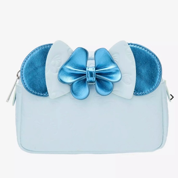 Loungefly | Bags | Loungefly Disney Minnie Mouse Blue And White ...